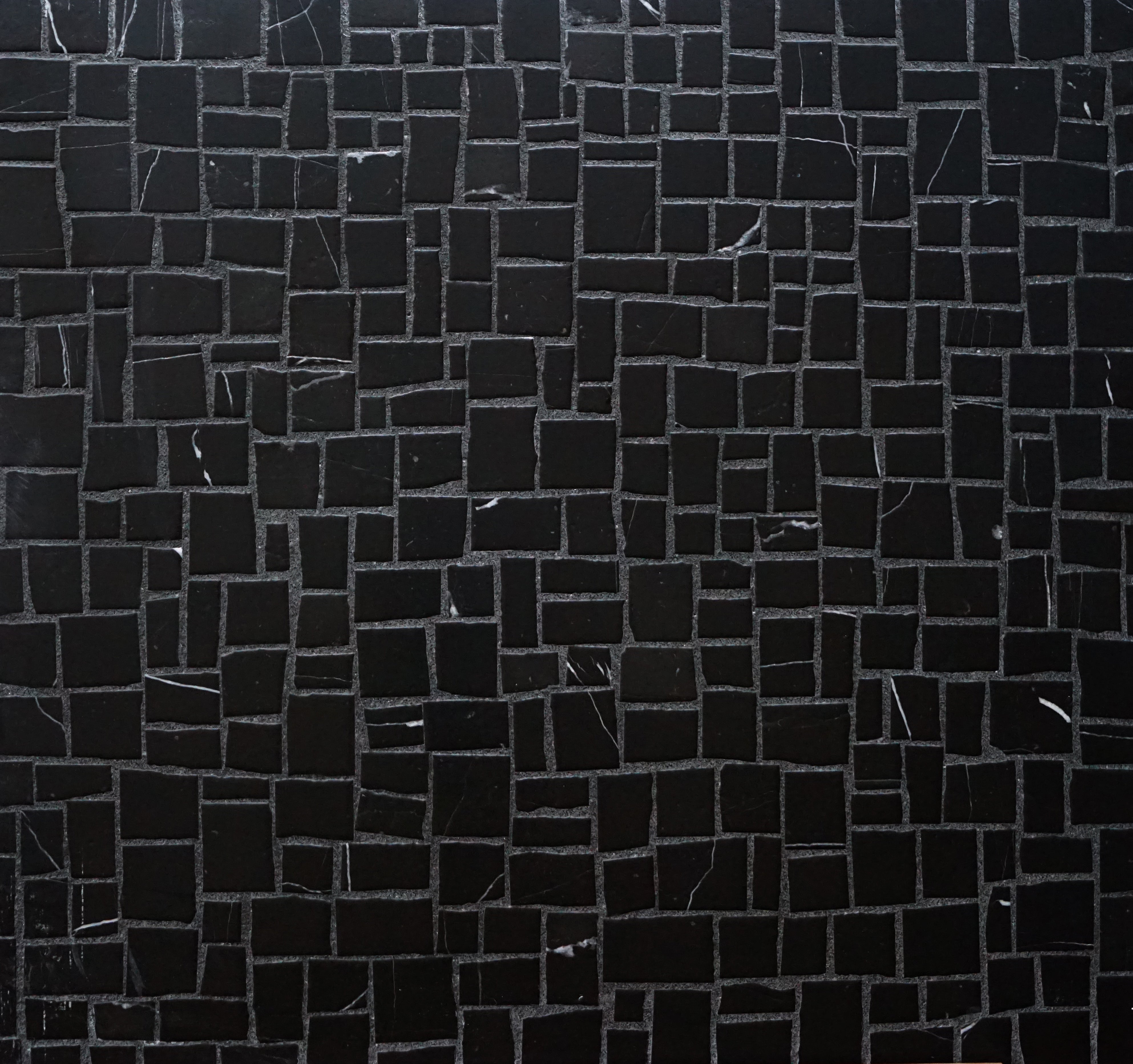 MOSAICO INCERTO - NERO MARQUINA – Marble Buro LLC
